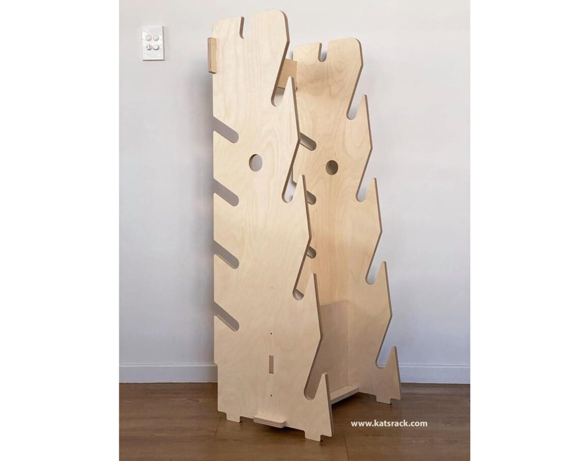 1.2m (9 slots) Display Skateboard Rack – Birch – Kats Rack