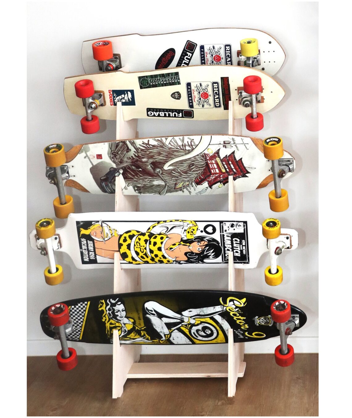 1.2m (9 slots) Display Skateboard Rack – Marine Ply – Kats Rack